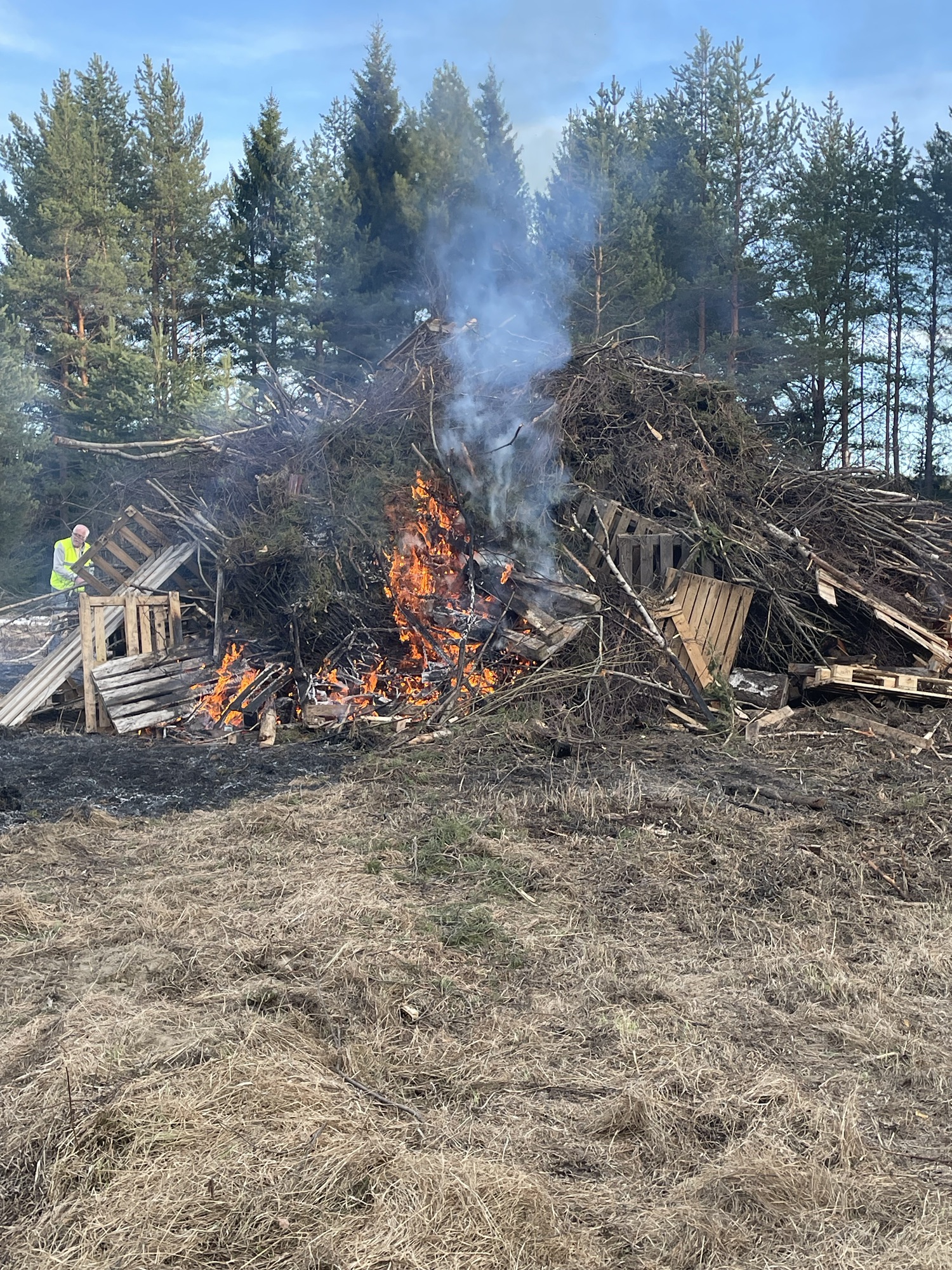 30 april bonfire (valborg) – Lucia Ekberg blog